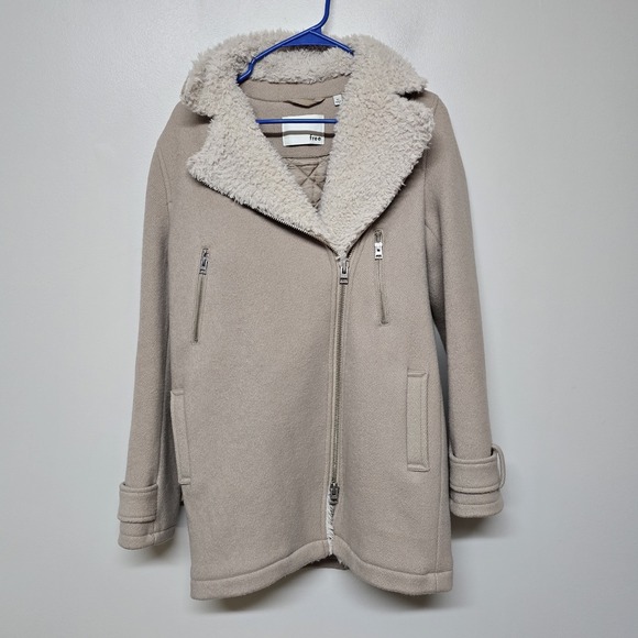 Wilfred | Jackets & Coats | Wilfred Free Aritzia Shearling Lined Wool ...